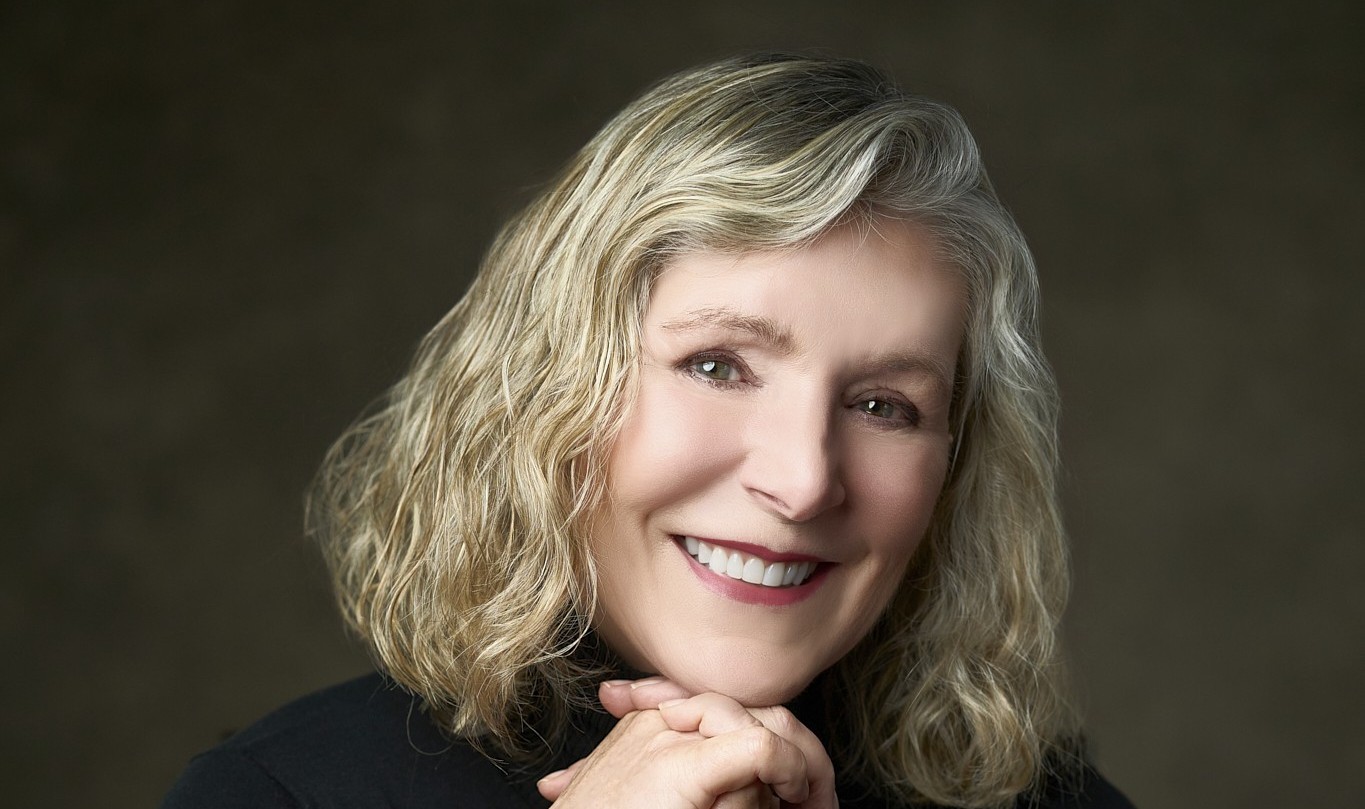 Bio - Jo Loveday